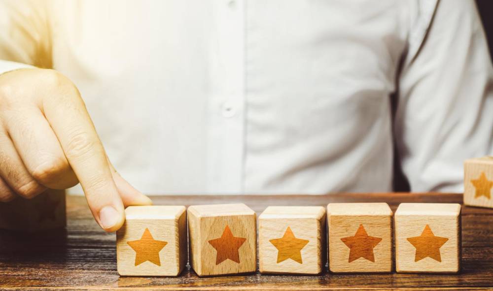 How To Write An Article Critique: 4 Steps To Follow